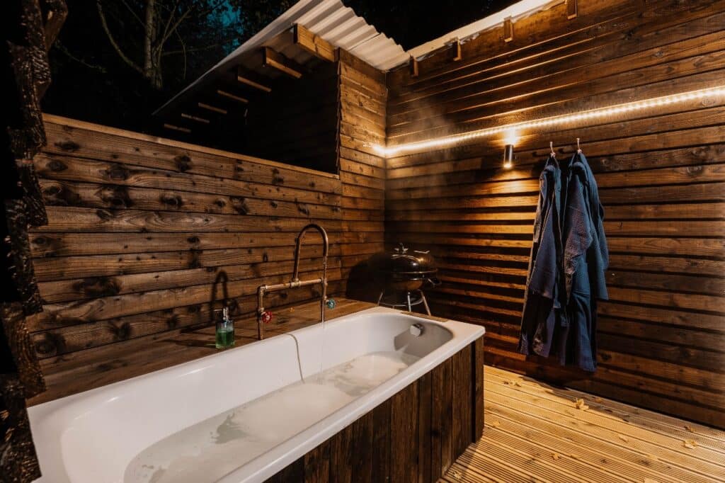 Glamping in Luxury Treehouses in Cornwall with Unique Hideaways
