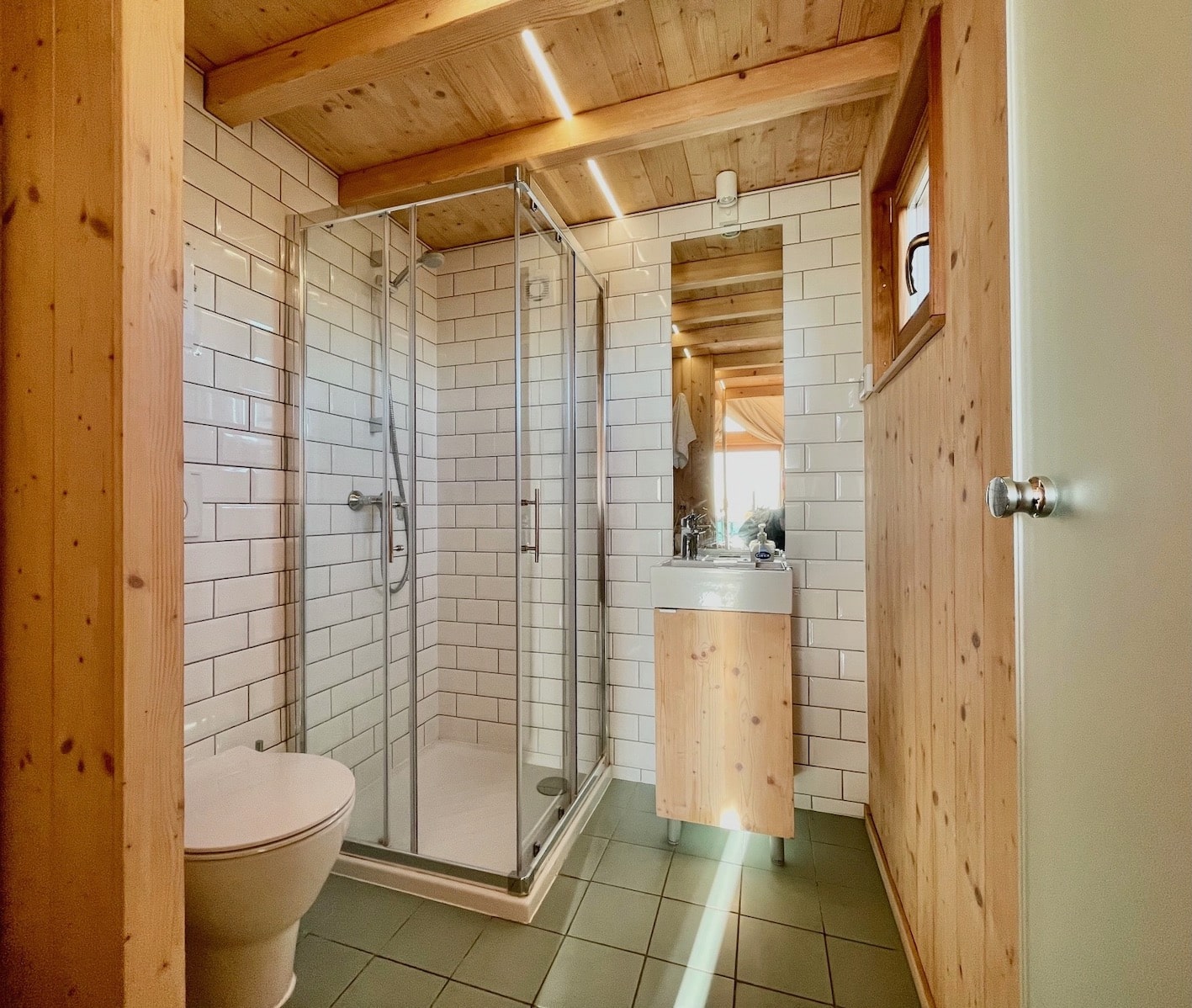 Glamping Essex with Hot Tub Lee Wick Luxury Glamping Lushnas